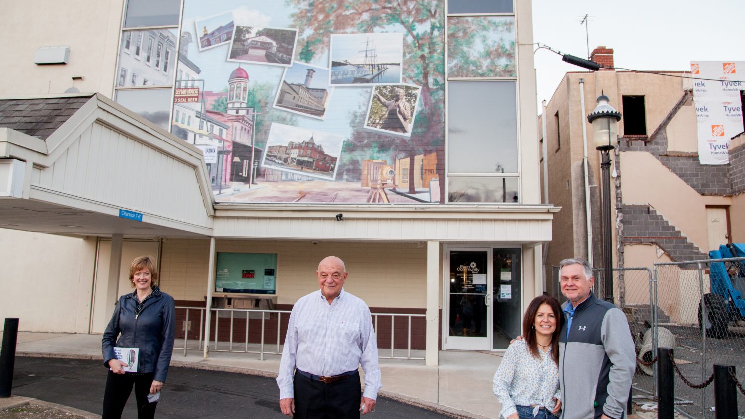 Penn Community Bank Unveils Bristol Borough Mural - Penn Community Bank